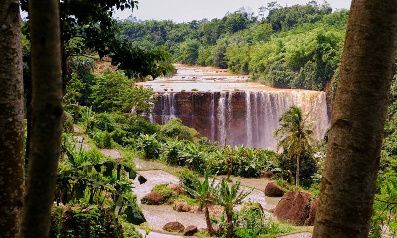 5 Air Terjun di Geopark Ciletuh Sukabumi yang Bikin Tenang – Trippers.id