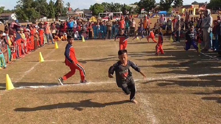 Permainan Tradisional Gobak Sodor – Trippers.id